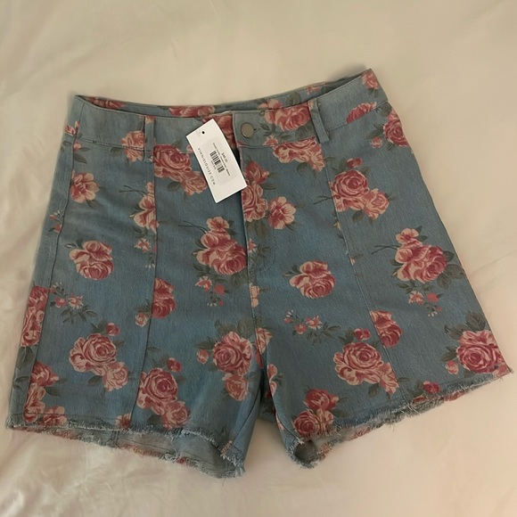 Shorts | Vinnie Louise Boutique Denim Floral Shorts | Poshmark
